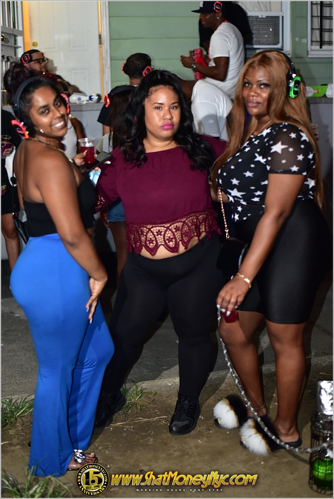 Grizzly & Dj Stylez presents Big Batty Gyal vs Slim & Trim Silent Party ...
